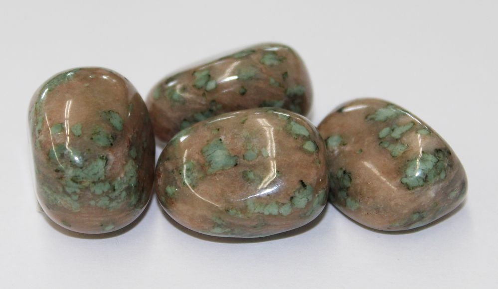 Nundorite Tumbled Stone – Spiritually Rooted